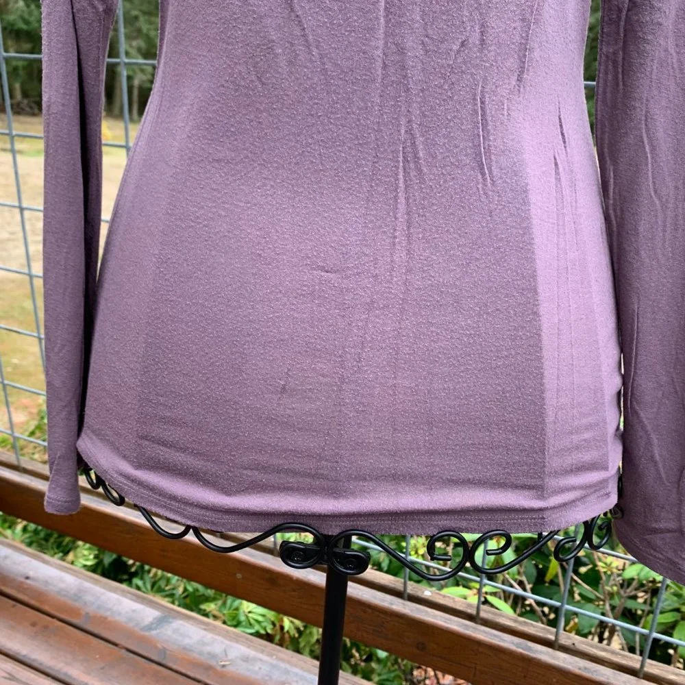 Maurices | Tops | Maurices Ladies Size Small Mauve Long Sleeve Pullover ...